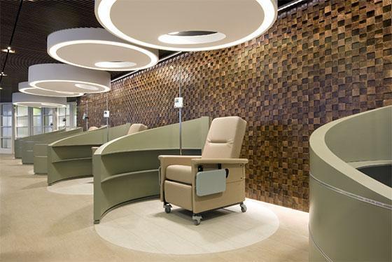 How To Choose The Correct Medical Chair For A New Healthcare Facility ...